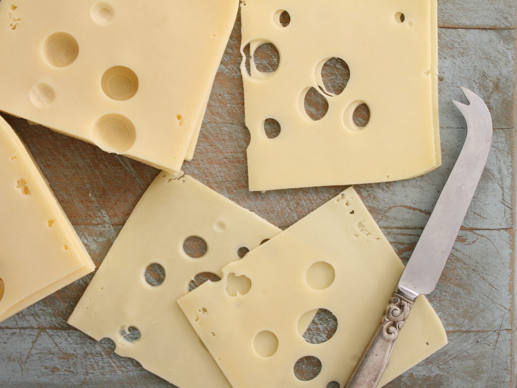 SLICED EMMENTHAL | rungismarket.com